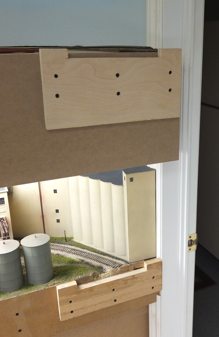 How to build a hinged track bridge? - Layouts and layout building - Trains.com Forums